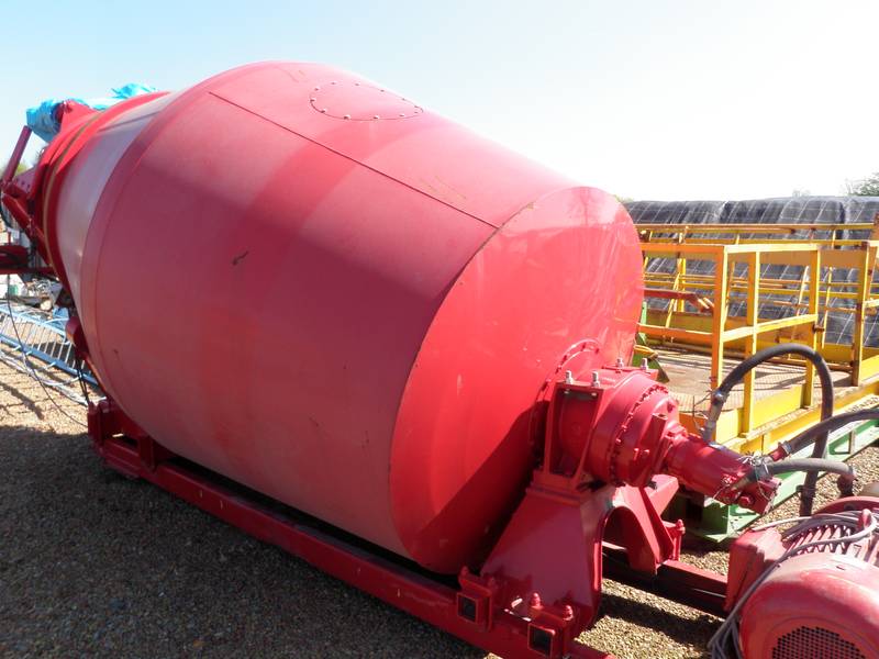 Genten Machines GmbH - Bétonneuse, ± 6 m³